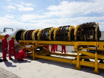 Large diameter MFL+TFI inspection tool - courtesy of IP Pipeline ...